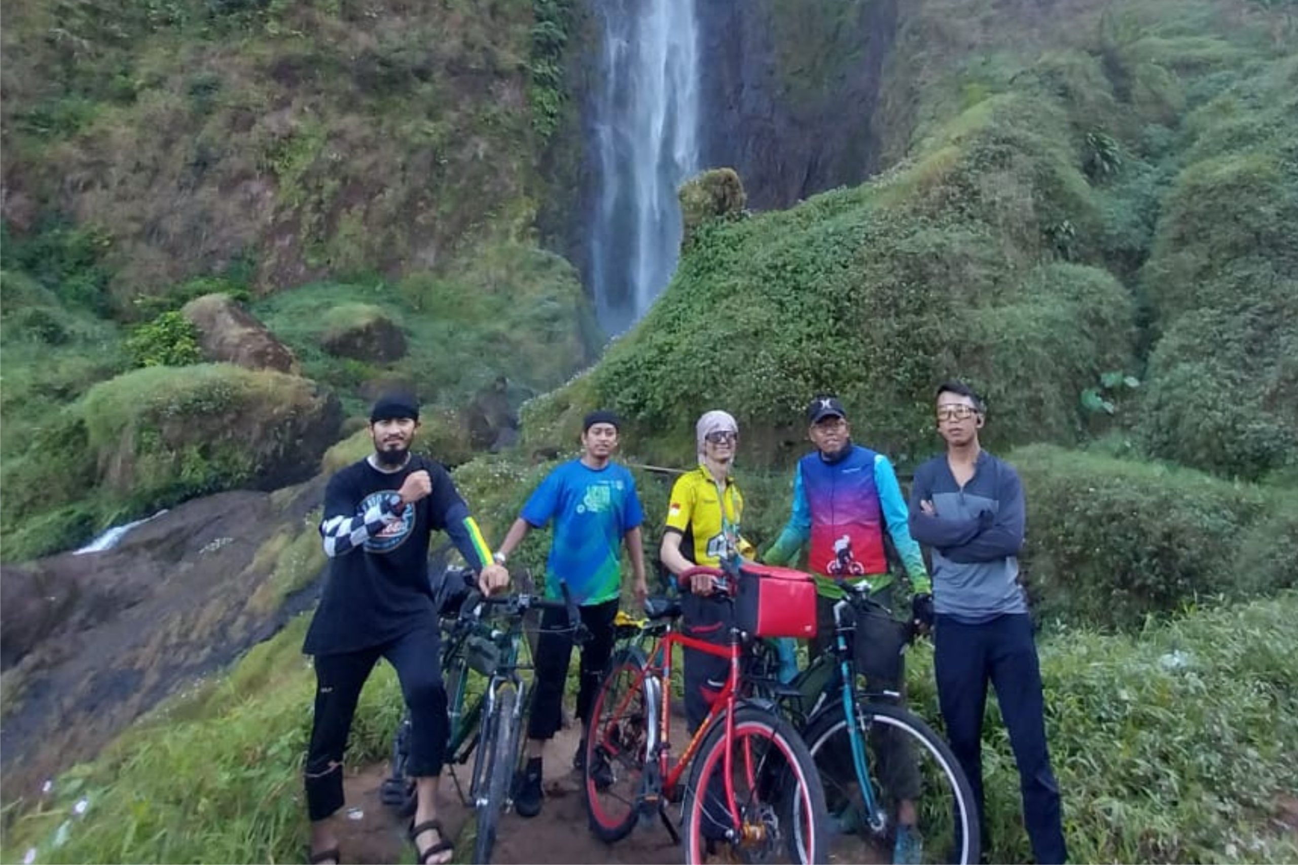 Jelajah Alam, GASAK Gowes ke Curug Citambur, Cianjur – AyoBersepeda.id